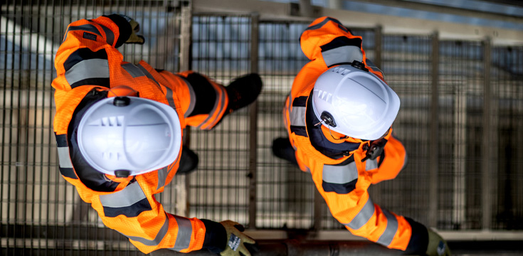 How to Choose the Right Hi-Vis Workwear| Total Workwear Blog